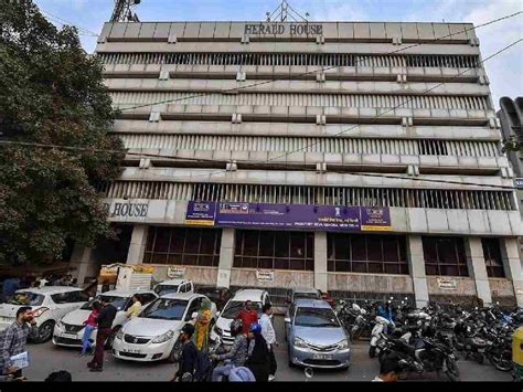 National Herald Case 5 Congress Leaders Summoned By Ed India News