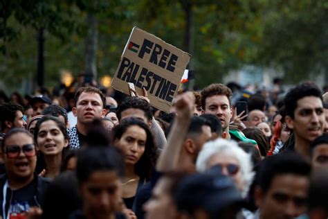 فرنسا تحظر تنظيم تظاهرات داعمة للفلسطينيين وألمانيا تحظر أنشطة حماس