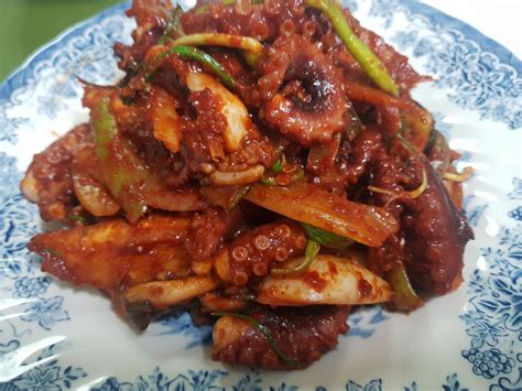 낙지볶음 꼬들하게 수분많지않게 만들기 매콤얼큰 낙지볶음