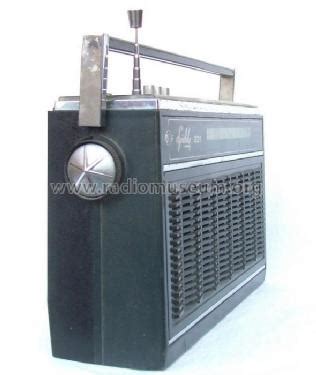 Spidola 231 Radio VEF Radio Works Valst Elektrotechniska Fabrika, ВЕ ...