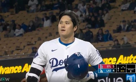 何かがおかしい どうした、大谷翔平？ フルスイング三振後、ベンチへ戻る姿にファン騒然 「ちょっと休ませてあげて」「いつもの大谷さんが戻ってき