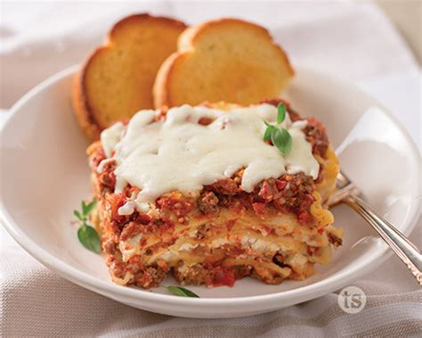 Easy Slow Cooker Lasagna