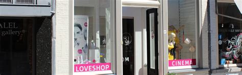 Putte B 1 Sex Shop Met Chatroom And Cinema