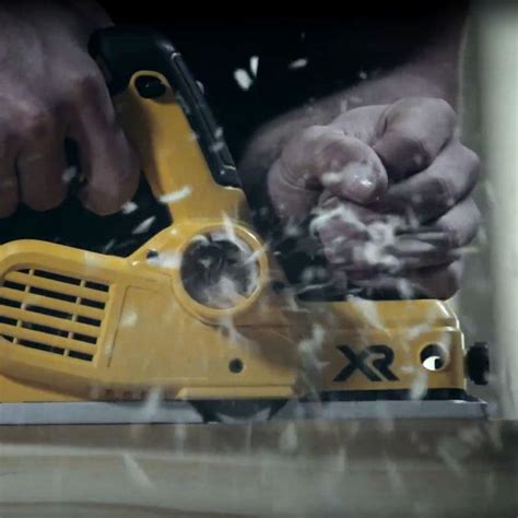 DeWalt DCP580N-XE 18V XR Li-ion Cordless Brushless Planer - Skin Only