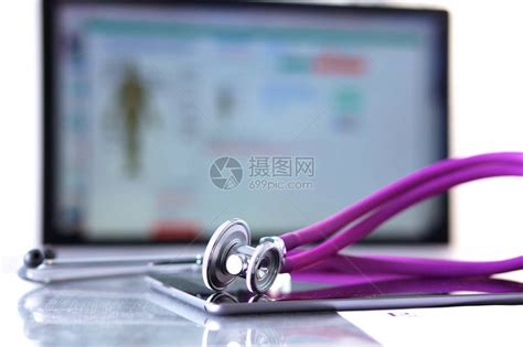 平板电脑和听诊器高清图片下载 正版图片507387468 摄图网
