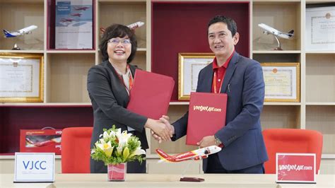 VIETJET AVIATION ACADEMY Aviation Flight School