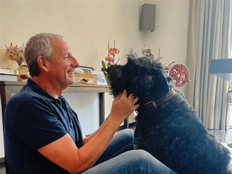 Gert Verhulst Deelt Hartbrekend Nieuws Marcel Is Vannacht Overleden