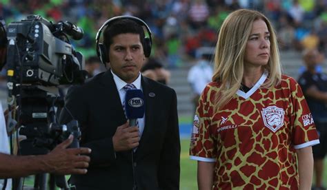 Comentarista le cambió el nombre a la dueña de Bravos Alejandra de la Ve Vega VIDEO