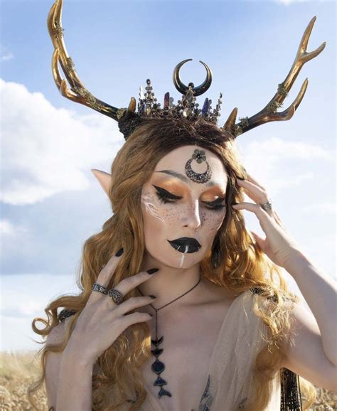 Model Kassie Katrin Lanfire Face Jewellery Headpiece Witch Fashion