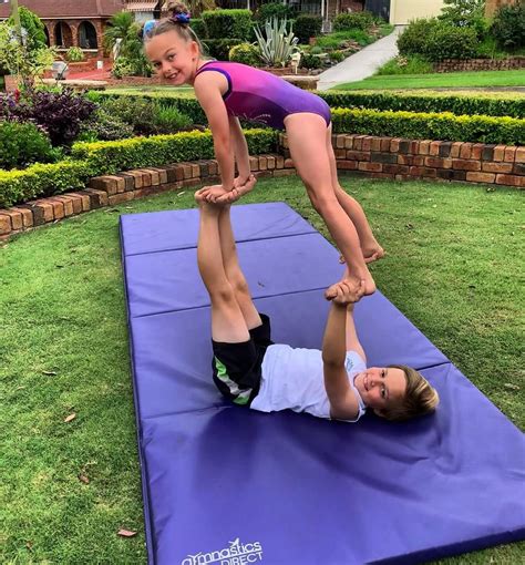 Cool Easy Gymnastics Moves