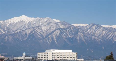 Home 安曇野赤十字病院 採用案内