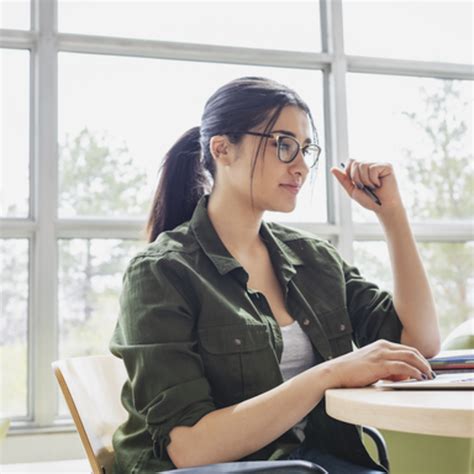 Age A Premiumm Kaggle