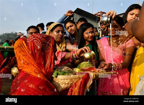 11112021 On The Occasion Of Chhath Puja Hindu Devotees Arrive At