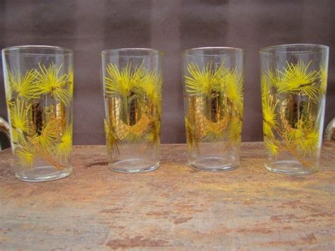 Set Of Four Vintage Gold Pine Cone Glasses Vintage Gold Vintage