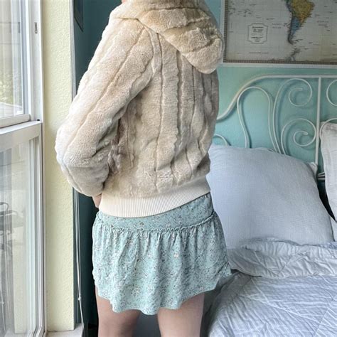 Perfect Juicy Couture Faux Fur Jacket Size Medium Depop
