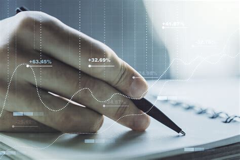 백그라운드 컴퓨팅 및 분석 개념에 노트북에 사람이 손으로 쓰기와 통계 데이터 일러스트의 다중 노출 개념에 대한 스톡 사진 및 기타 이미지 Istock