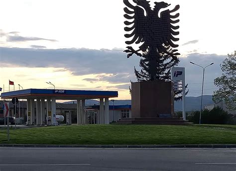Aksident Tek Rrethi Në Podujevë Këto Janë Detajet