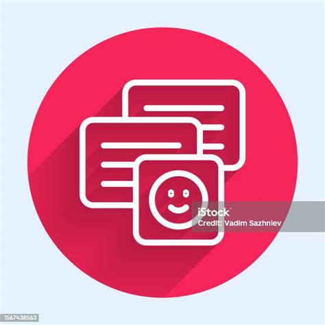 긴 그림자로 격리 된 랩톱 아이콘에 흰색 줄 새로운 채팅 메시지 알림 스마트 폰 채팅 Sms 메시지 음성 거품 빨간색 원 버튼입니다 벡터 Brand Name Online