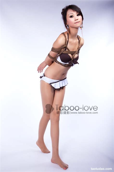 禁忌摄影 Taboo love NO 057 小狐狸MIKA 第一季 30P6 71MB 套图岛