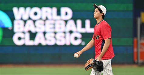 「大谷翔平のこんな姿、珍しいな」番記者がwbcで感じた“エンゼルスの大谷”との違いとは？「ベンチの最前列で高校球児のように」（3／3