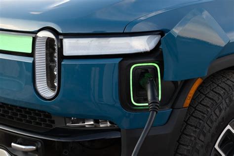 Rivian R1s Review A Brilliant Example Of What An Ev Can Be