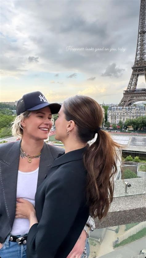 Sophia Bush And Girlfriend Ashlyn Harris Cuddle In Paris Us Weekly
