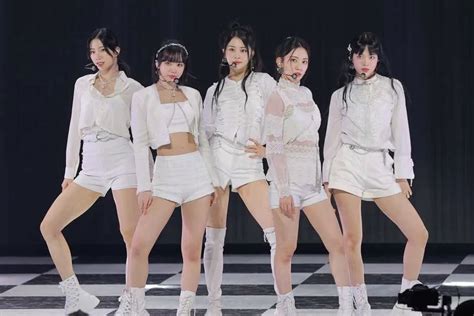 Le Sserafim，举行了纪念日本出道的showcase活动 哔哩哔哩