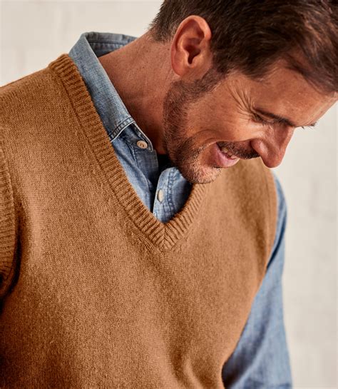 Deep Mustard Mens Lambswool Knitted Slipover Woolovers Uk
