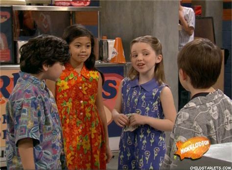 Image Foam Finger 47 Drake And Josh Wiki Fandom Powered By Wikia