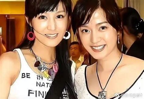 原来她们居然是亲姐妹！我不会是最后一个知道的吧？鲍莉鲍蕾李冰冰新浪新闻