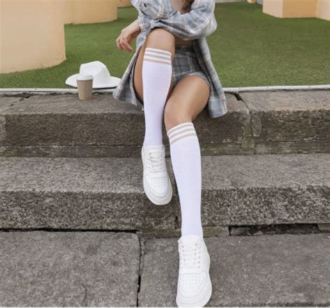 Knee High Socks With Sneakers Discount