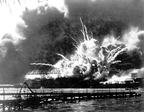 Photos Attack On Pearl Harbor December 7 1941 Pearl Harbor Attack
