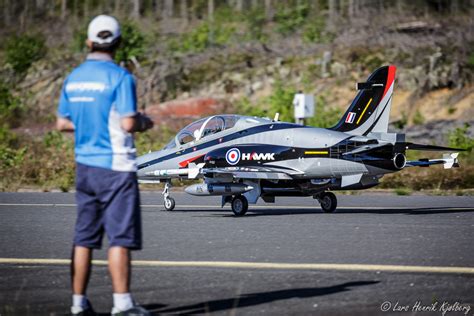 Tomahawk Design Hawk 100 - Design Talk