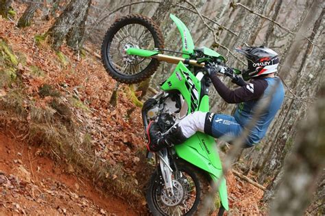 Match La Kawasaki 250 Kx X Face à La Yamaha 250 Wr F Moto Station