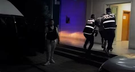 Gruaja ishte larguar dhe bashkëjetonte me të ri Syri Lajmi i fundit