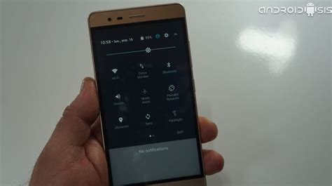 Cómo cambiar el telón de notificaciones de Android sin Root