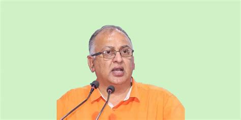 दीपक मनाङेले लिए भौतिक पूर्वाधार मन्त्रीको शपथ न्यूजगृह News