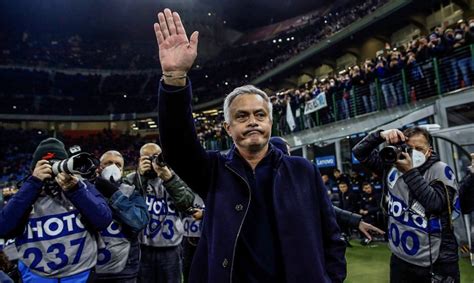 Psg Report On Twitter 🚨 Linked To Psg José Mourinho Has Decided To