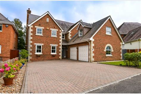 house for sale portmore close broadstone bh18 8bz ref 17648583
