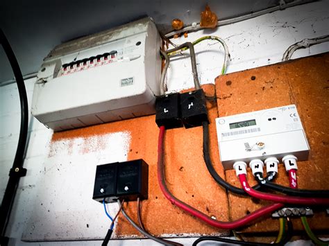 Do I Need To Turn Off The Power When Rewiring My House Local Electricians Direct