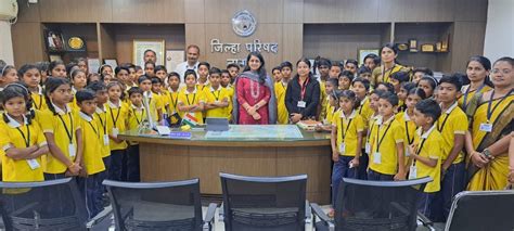 62मुलांची जिल्हा परिषद येथे सदिच्छा भेट
