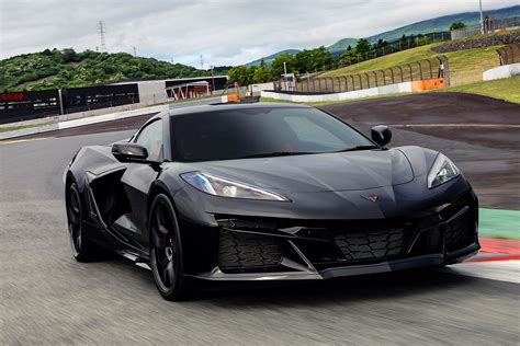 次を待つか？ 初版モデルを買うべきか Gm関係者が新型「コルベットz06」の日本導入を語る Webcg