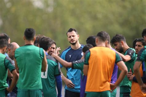 بازگشت بی سر و صدای آرمان رمضانی به تمرین استقلال عکس طرفداری