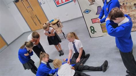 Year 4cj Attend An Ancient Egyptian Workshop Newstead Primary