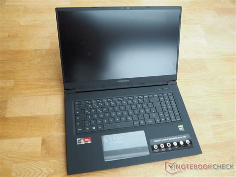 Medion Erazer Beast X25 Tongfang GM7ZG8P Gaming Laptop Review Light