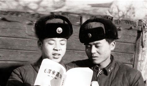 1962年雷锋因公牺牲，年仅22岁，41年后其牺牲细节才被披露乔安山人们人民解放军