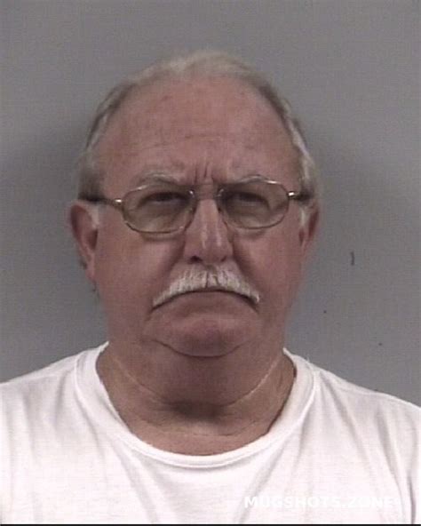 ROGER DALE MCDARIS Johnston County Mugshots Zone