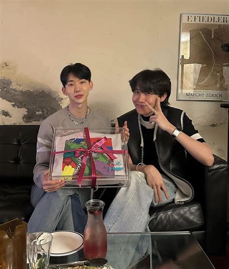 Kwon Jo Ig Post With Hobi 261022 Rbts7