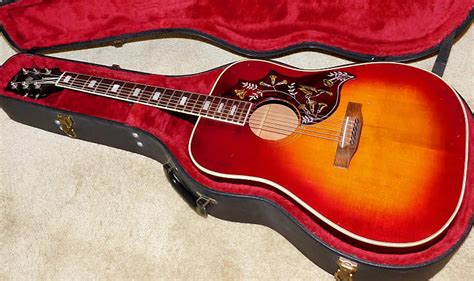 Gibson Hummingbird Custom Acoustic Guitarvintage 1982ohsc Reverb