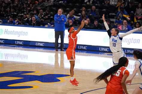 Syracuse Earns Acc Accolades As Fair Is Named Player Of The Week